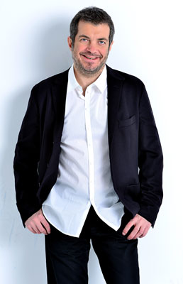 Güç Görüntüde Artık / Varol Yaşaroğlu – Gönül Dergisi | Kültür ve ...